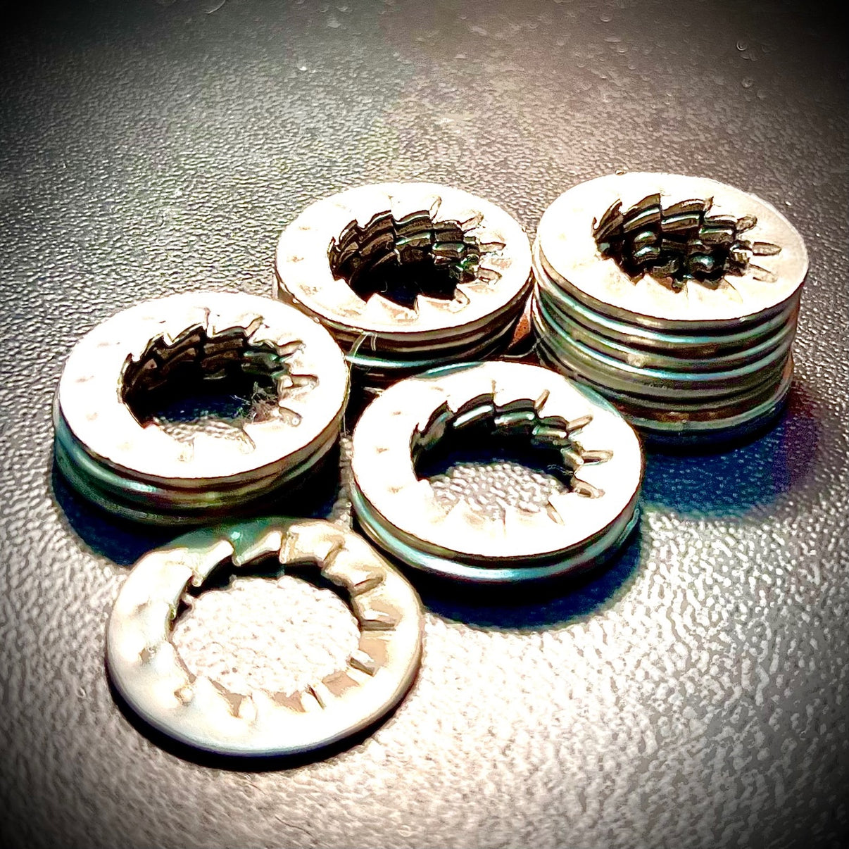 Metric Int Shakeproof Washers Serrated A2 Stainless DIN6798J – Fixaball ...